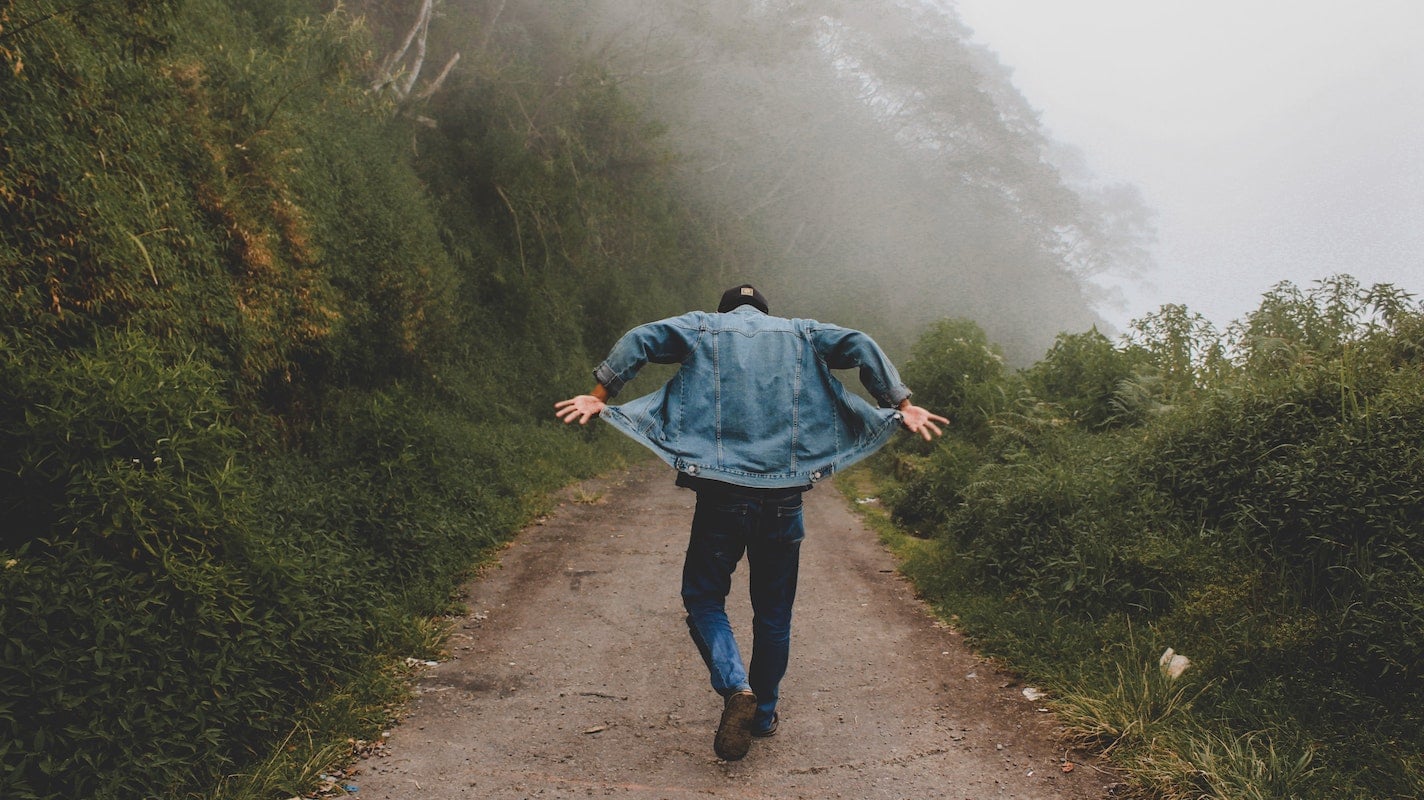 15 Signs You Should Give up on a Girl and Stop Pursuing Her - Knowledge ...